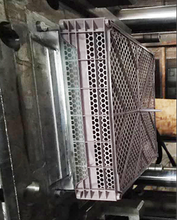 Plastic crate making machine - Haichen