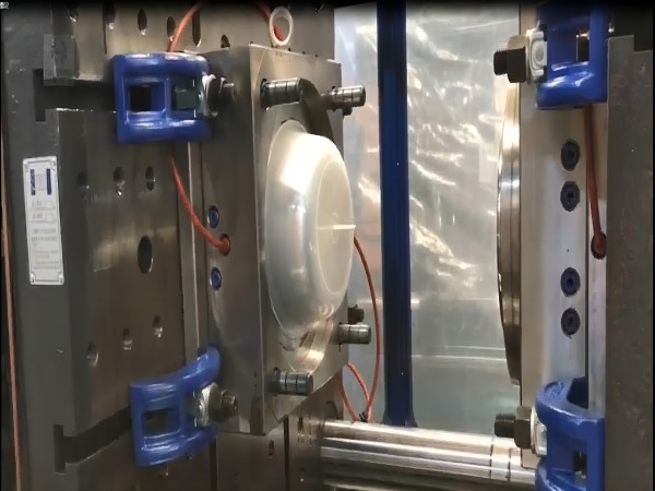 Plastic Basin injection molding Machine - Haichen