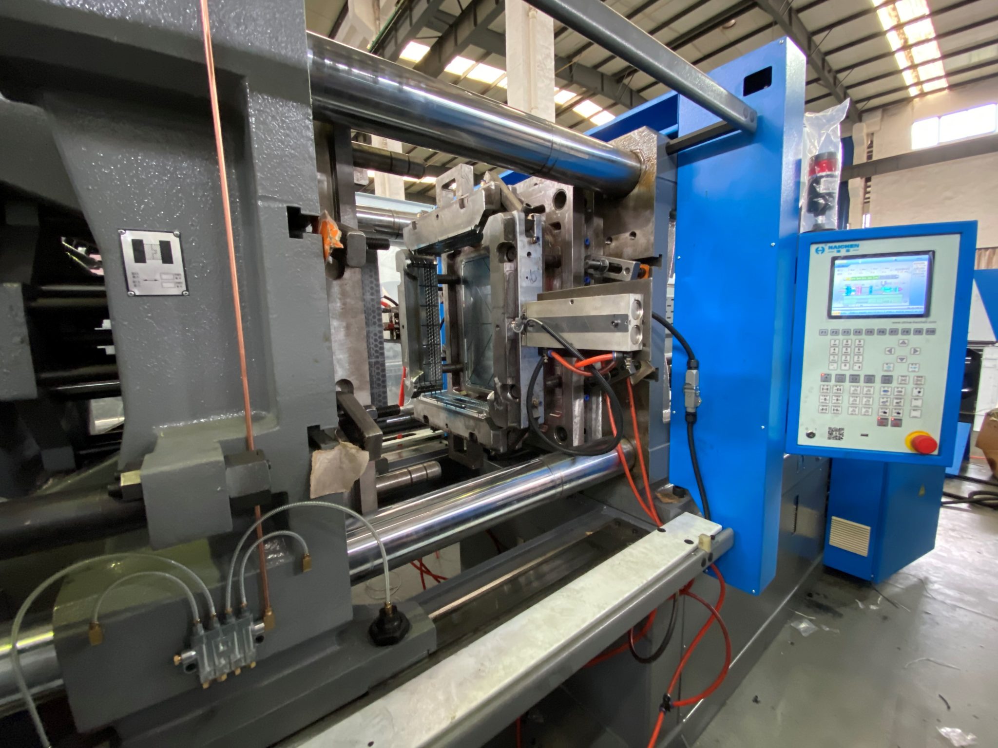 Plastic eyeglasses frames Making Machine - Haichen