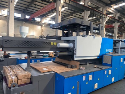 What is the purpose of the limit switch in injection molding - Haichen