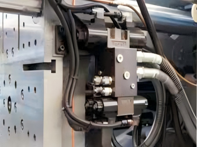 What are the safety guidelines for injection molding machines - Haichen