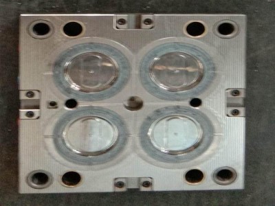 How Much Do small Injection Molding Costs - Haichen