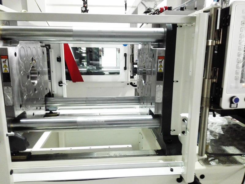 Injection molding tie bar selection guide - Haichen