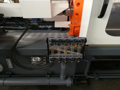 What are the types of cooling system in injection molding? - Haichen