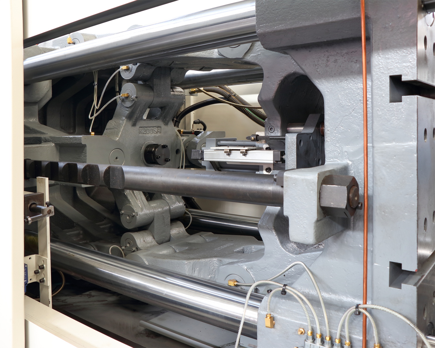 Types of Ejector Cylinder in injection molding - Haichen