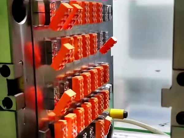 The Toy Manufacturing Process - Haichen