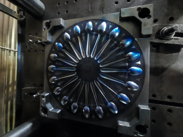 high speed plastic spoon injection molding machines - Haichen